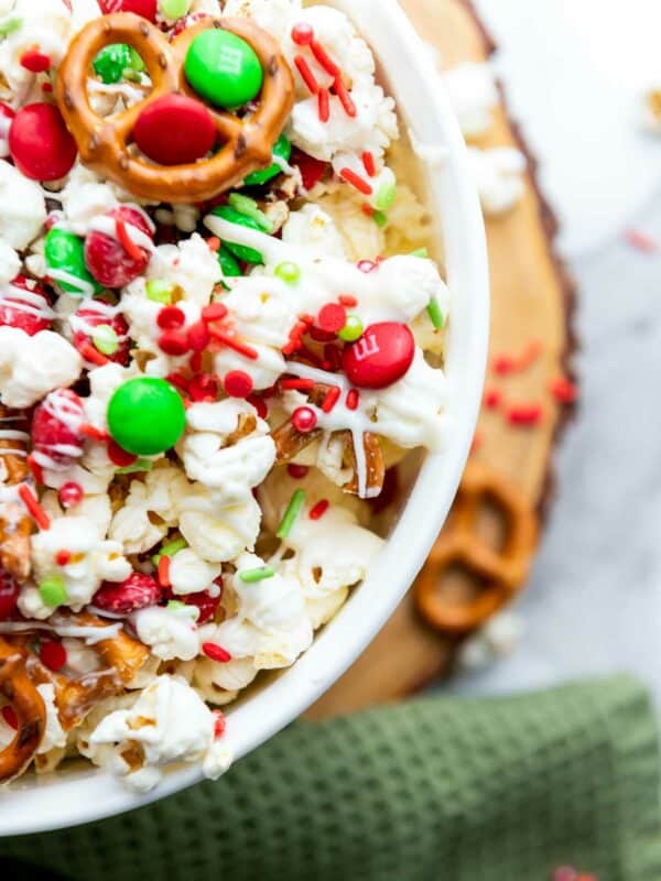 The Easiest Christmas Popcorn: From Prep To Party In 10 Minutes