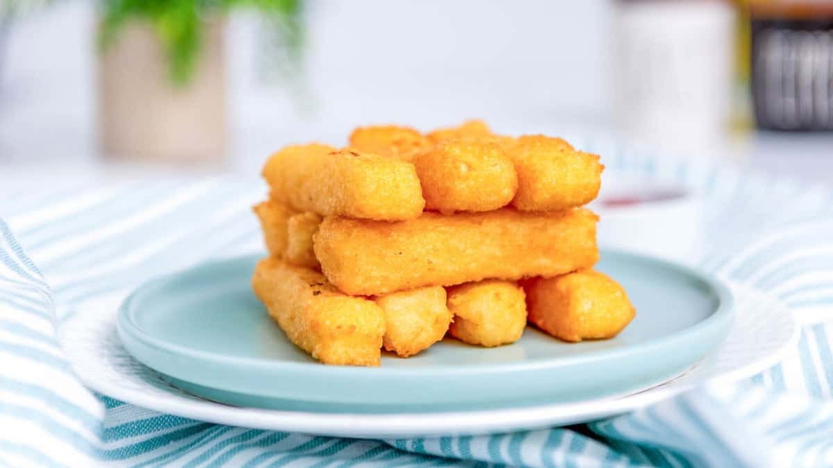 The BEST Crispy Potato Cheese Sticks (Only 4 Ingredients!)