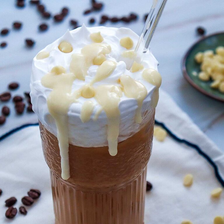 The Best Homemade Starbucks Drinks: Easy Copycat Recipes For Spring and ...