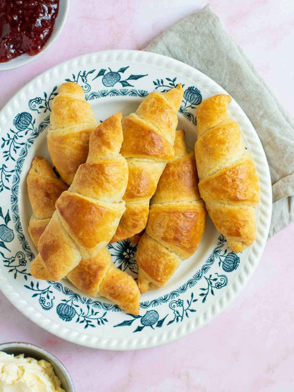 The Lazy Baker’s Guide to Homemade Croissants That Are Soft, Buttery ...