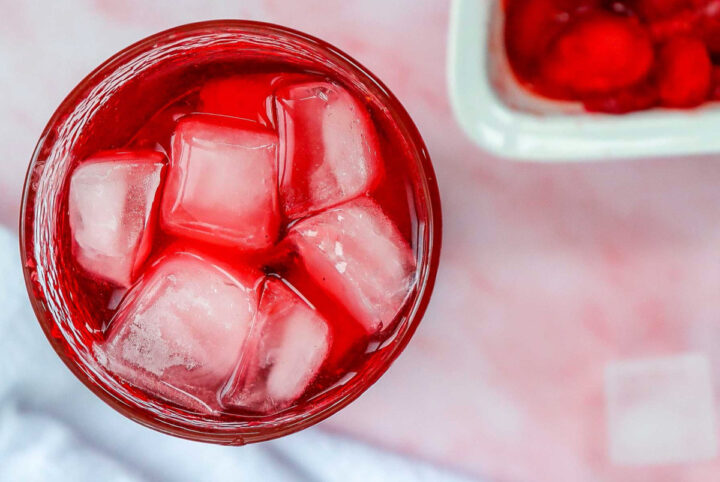 Homemade Strawberry Acai Refresher Recipe (Starbucks Inspired)