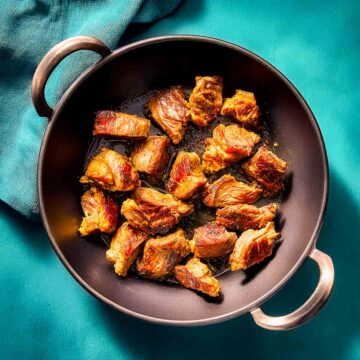 Homemade Lamb Bhuna (Indian Lamb Curry Recipe for a Cozy, Hearty Dinner)